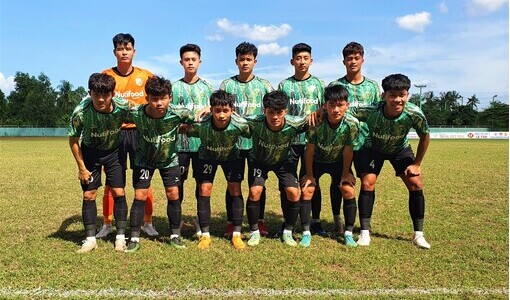 U21 Học viện Nutifoood JMG vào vòng chung kết U21 quốc gia