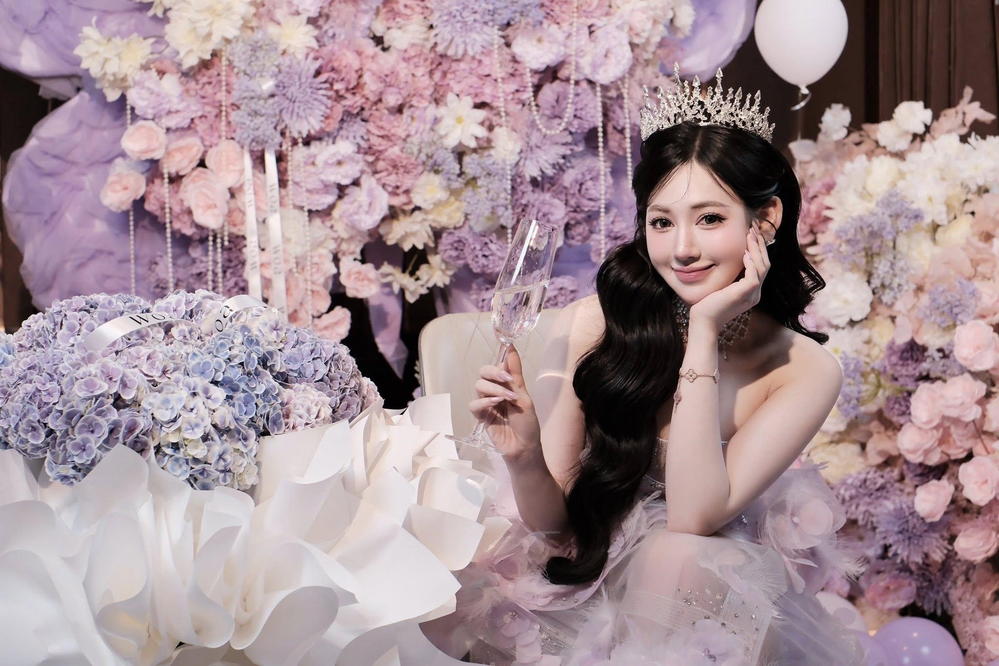 Gen Z và xu hướng idol live trên TikTok: Câu chuyện của Ngân Kina